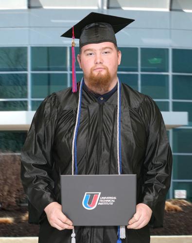 Fink graduates from UTI | Local Folks | avenuenews.com