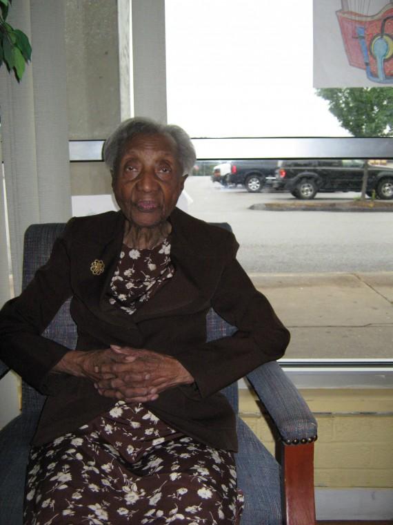 Addie Jones turns 108 years old | News | avenuenews.com