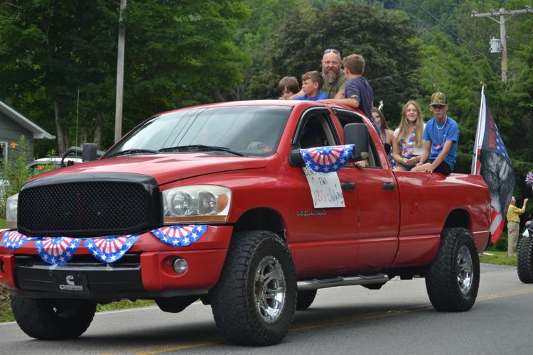 Minneapolis celebrates with Independence holiday parade | Community ...
