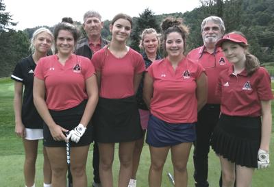 Avery girls golf advancing on top spot in WHC | Sports | averyjournal.com
