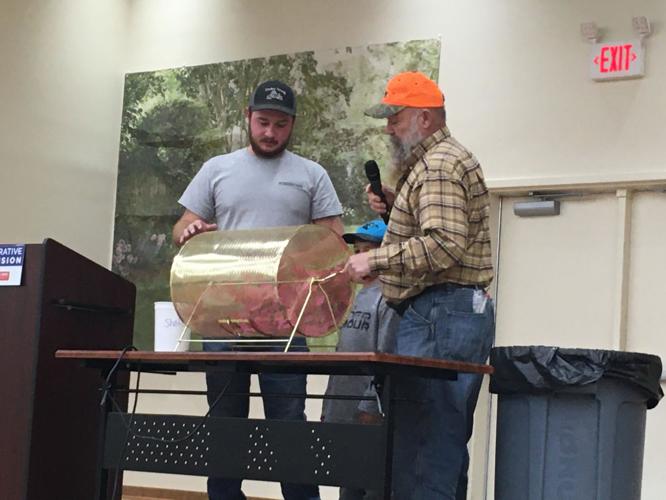 Coon hunt raises money for Avery families | Avery | averyjournal.com