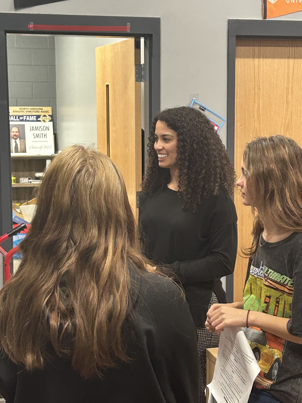 Hunter named new ACHS Cheer coach | Sports | averyjournal.com