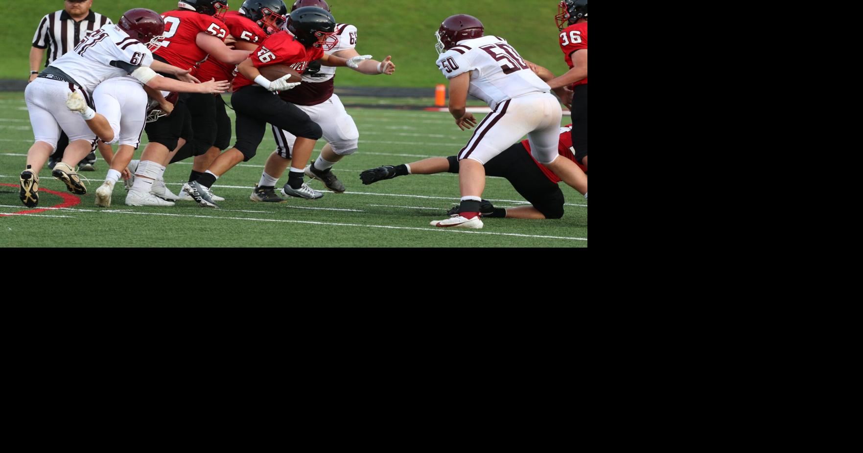 Vikings JV football bedeviled by Swain | Sports | averyjournal.com