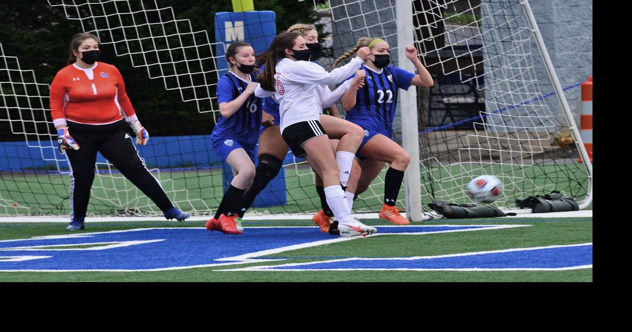 Lady Vikings soccer kicks off season | Sports | averyjournal.com