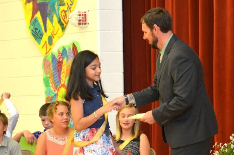 Elementary schools hold promotion ceremonies | News | averyjournal.com