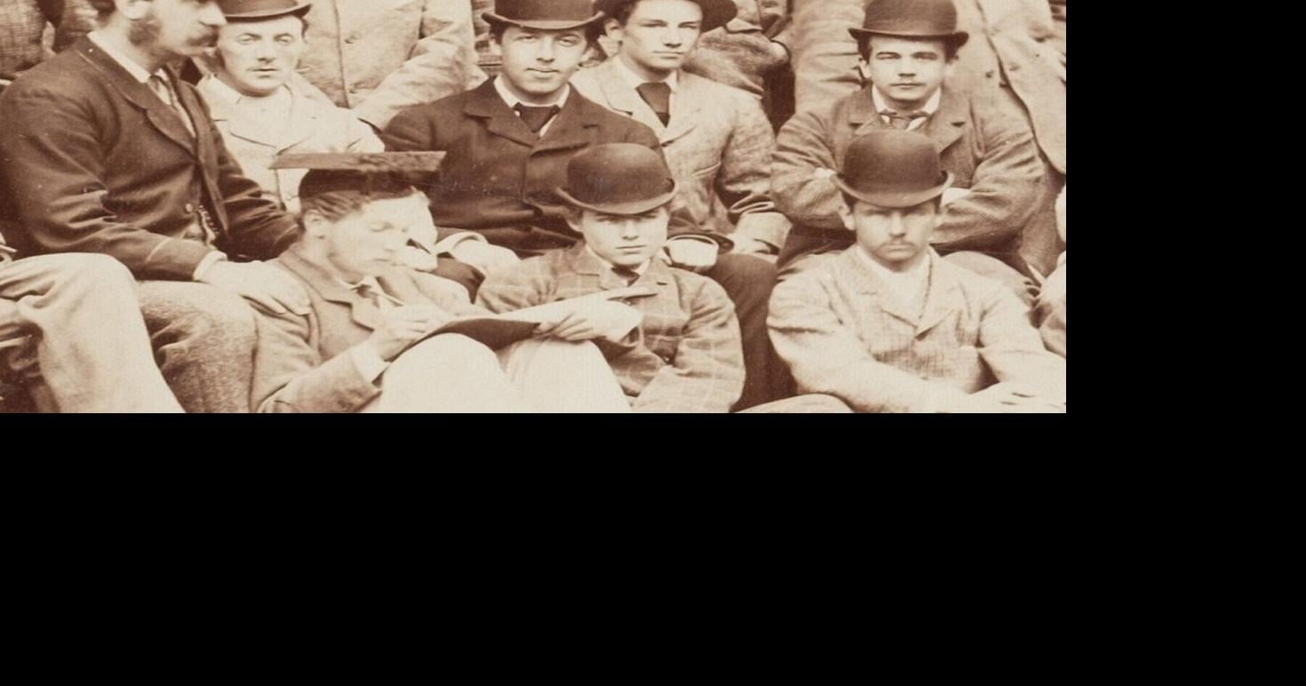Previously unseen photo of Oscar Wilde as Oxford student unearthed ...