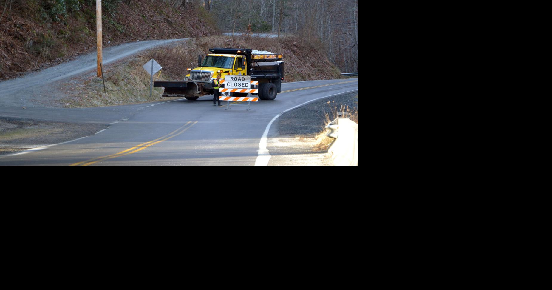 Vehicle crashes into utility pole, closes Highway 194 for multiple ...