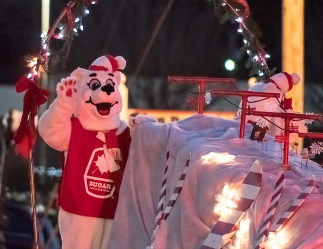 Holiday cheer on display at Avery celebrations | Avery | averyjournal.com