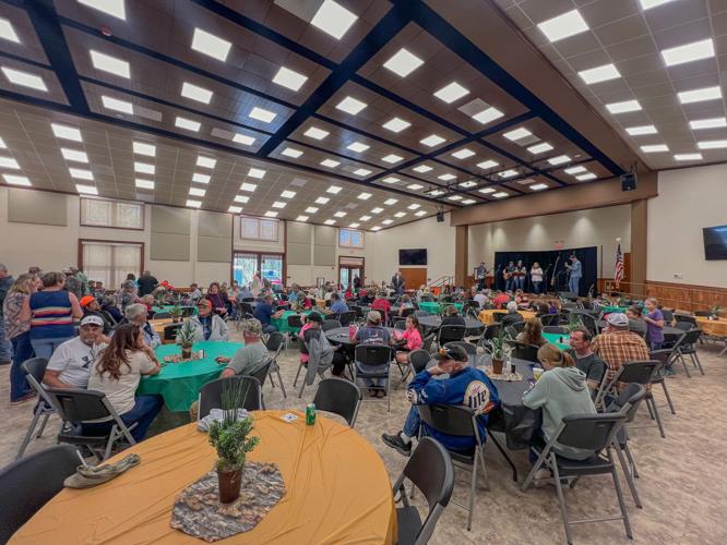 Daniel Boone Bear Club hosts annual Spring Benefit | Community ...