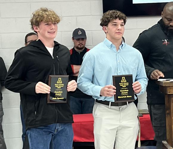Avery Football student-athletes honored at end-of-season banquet ...