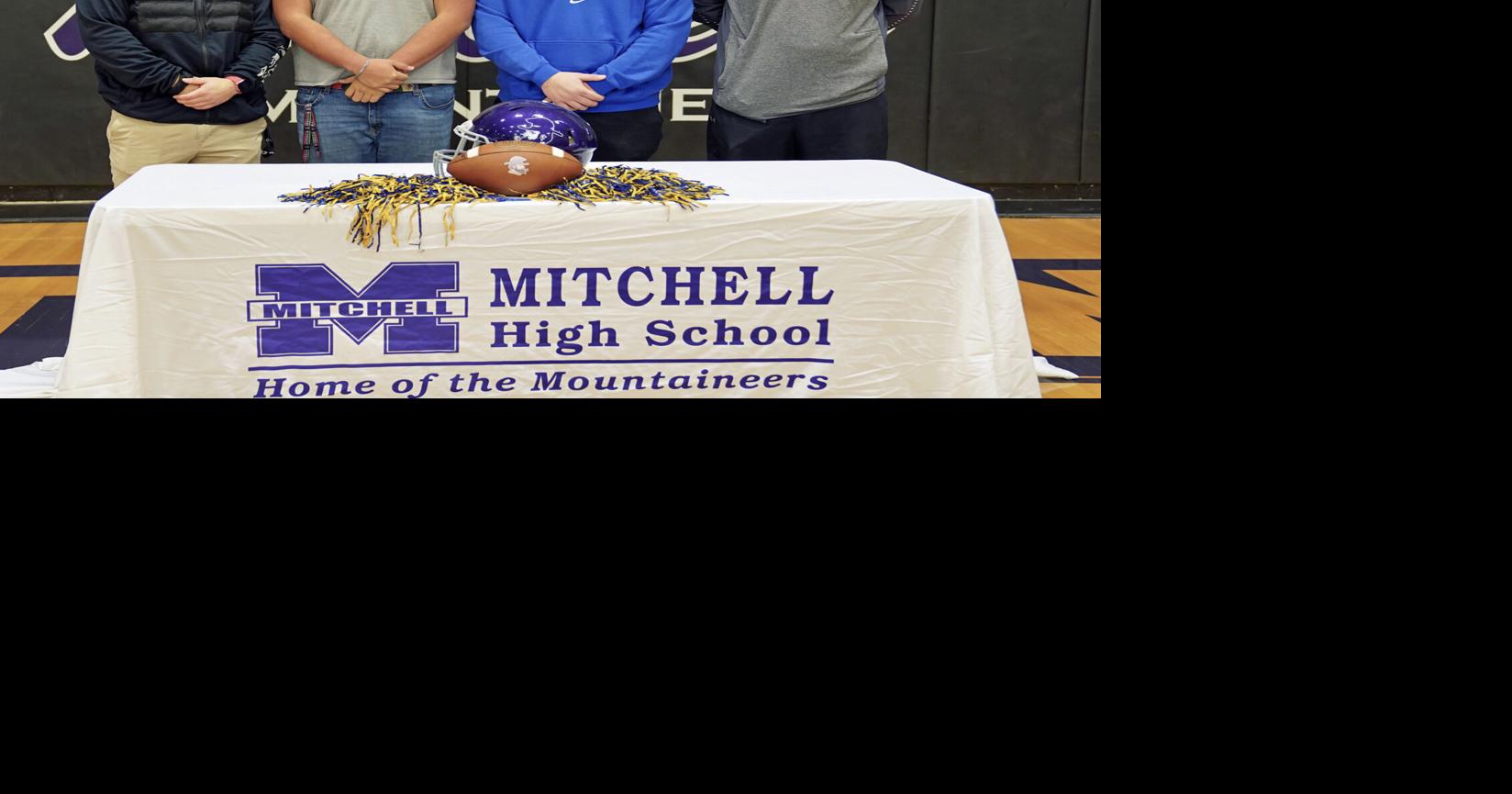 Trio of Mountaineer football players sign with Mars Hill | Sports ...