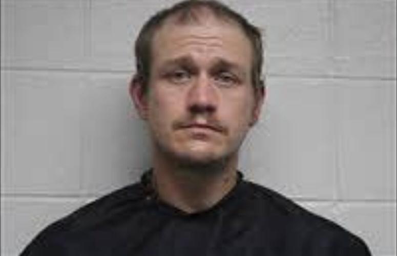 Breaking and entering leads to pair of arrests | News | averyjournal.com