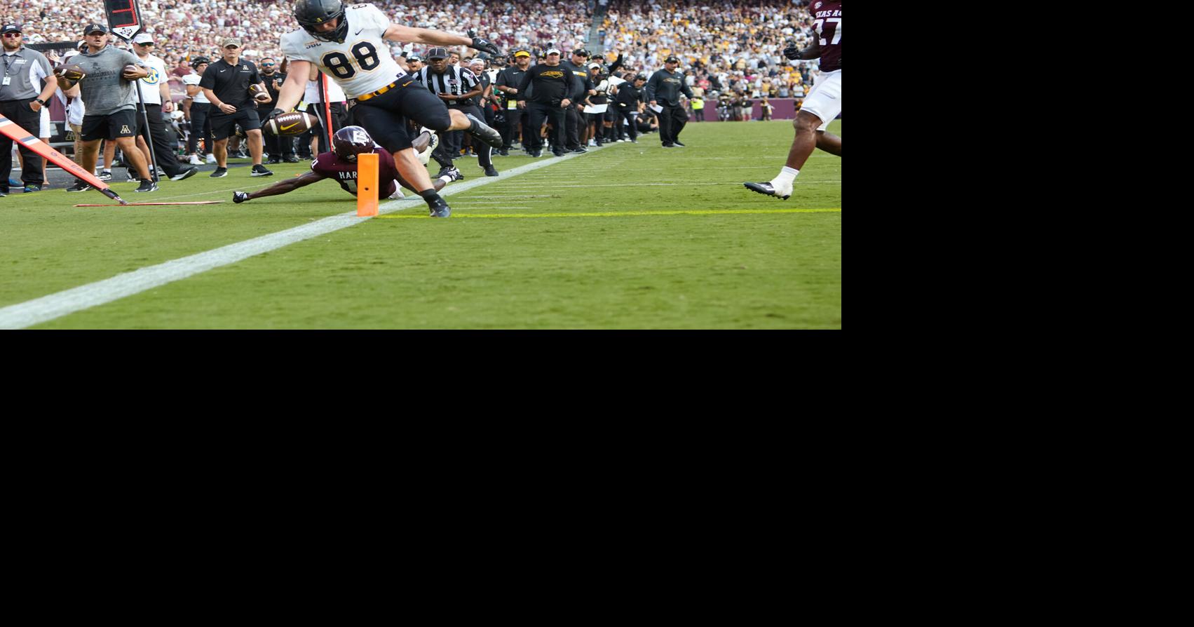 App State takes down No. 6 Texas A&M, 17-14 | Sports | averyjournal.com