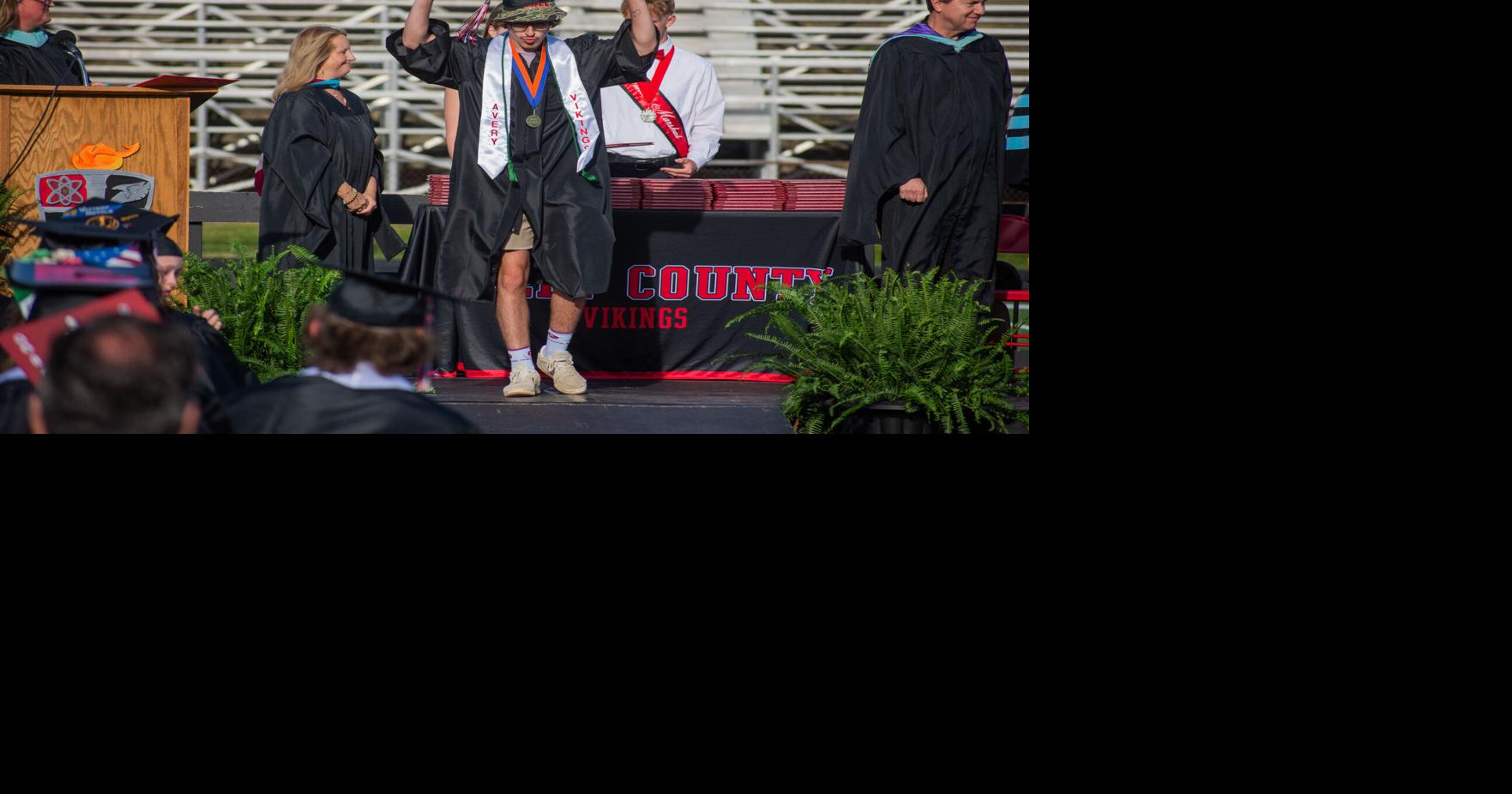 ACHS Graduation week photos | | averyjournal.com