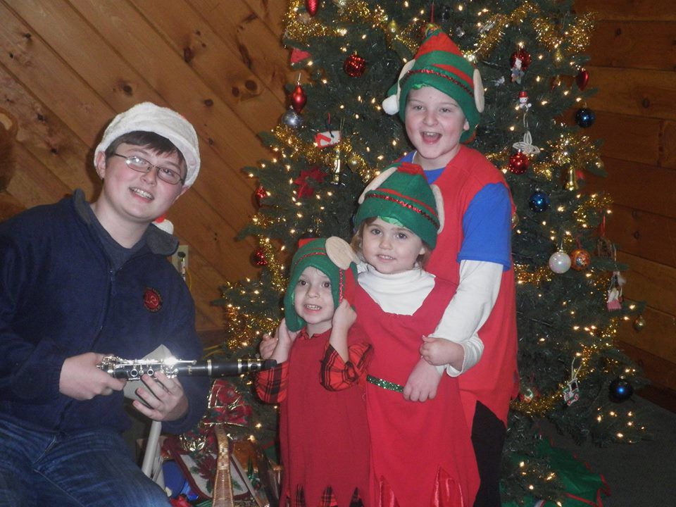 Christmas on Beech Mountain | Multimedia | averyjournal.com