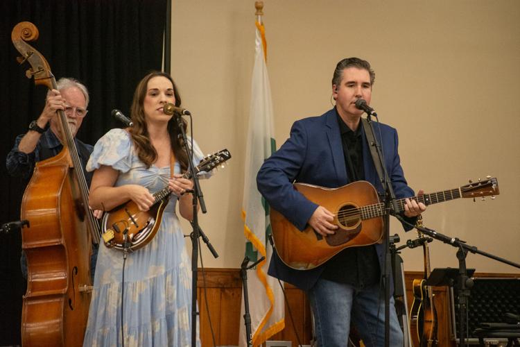 ENTERTAINING EVENING: Darin & Brooke Aldridge headline 'Celebrate Avery ...