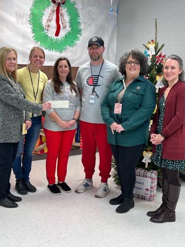 Kiwanis of Banner Elk presents Woolly Worm grants to help Avery County ...