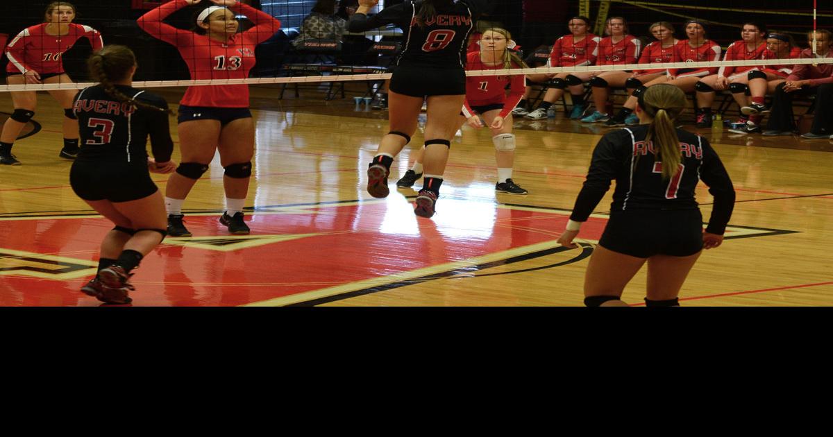 Kimberly Hayes reflects on volleyball season | Sports | averyjournal.com