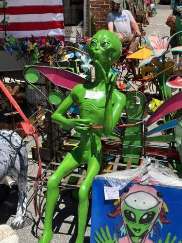 Scenes from the Spruce Pine Alien Festival | Community | averyjournal.com