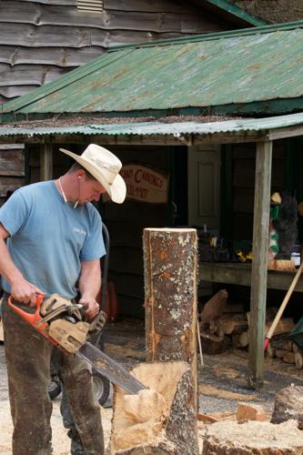 Carving a niche | News | averyjournal.com