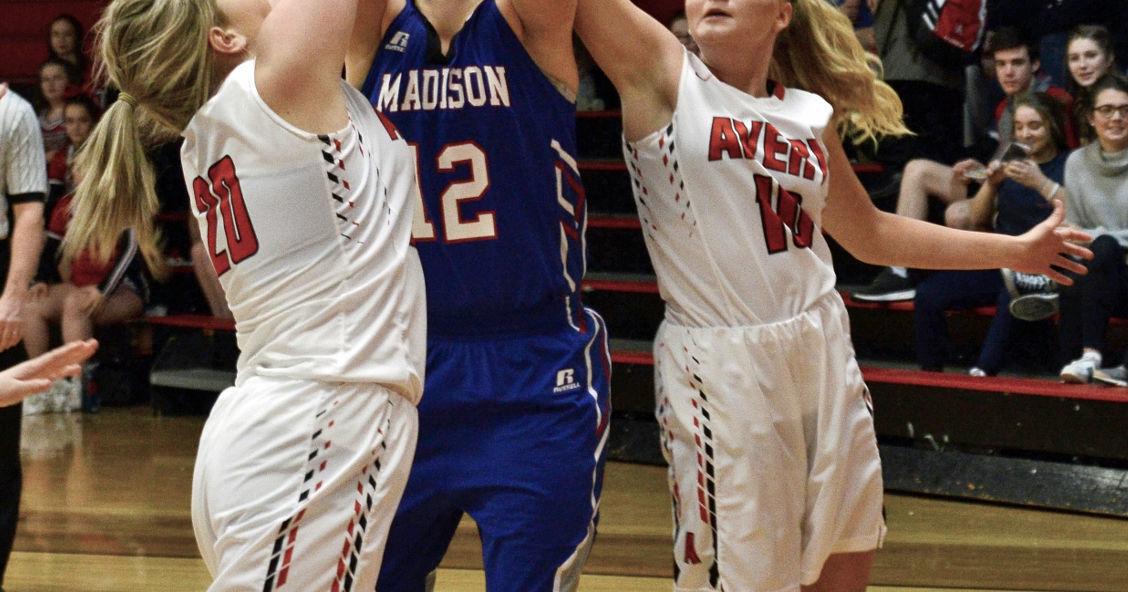 Avery girls basketball takes two of three | Avery | averyjournal.com