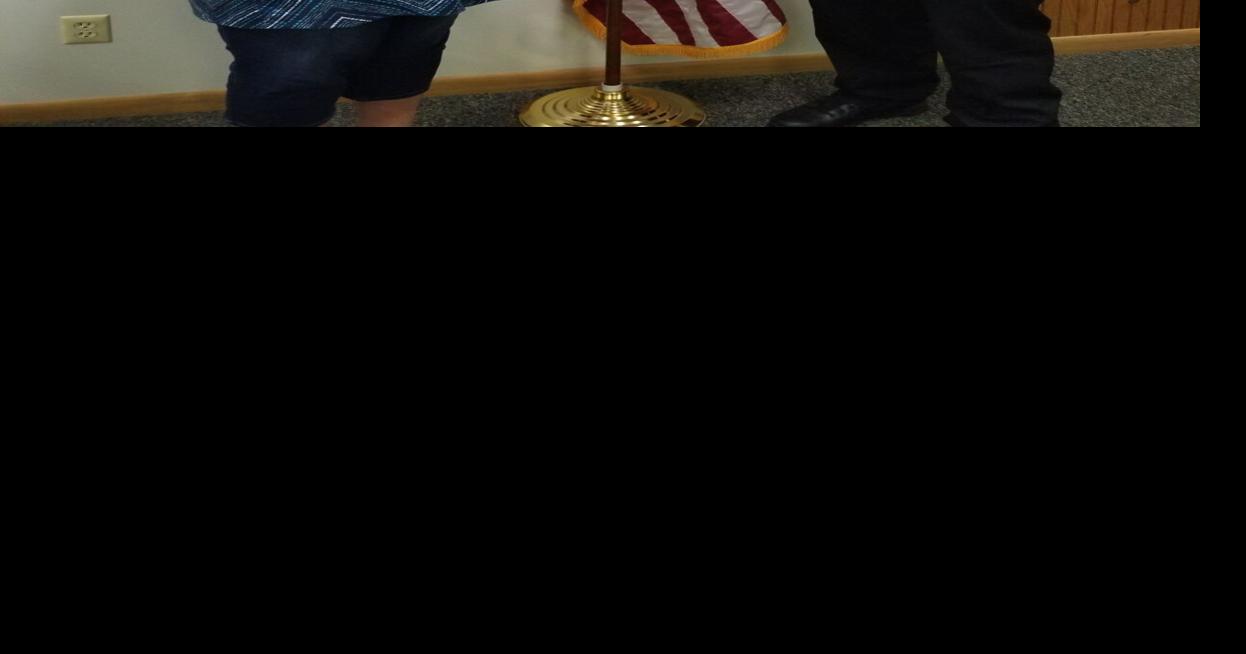 New officer sworn in to serve with Newland Police Dept. | News ...