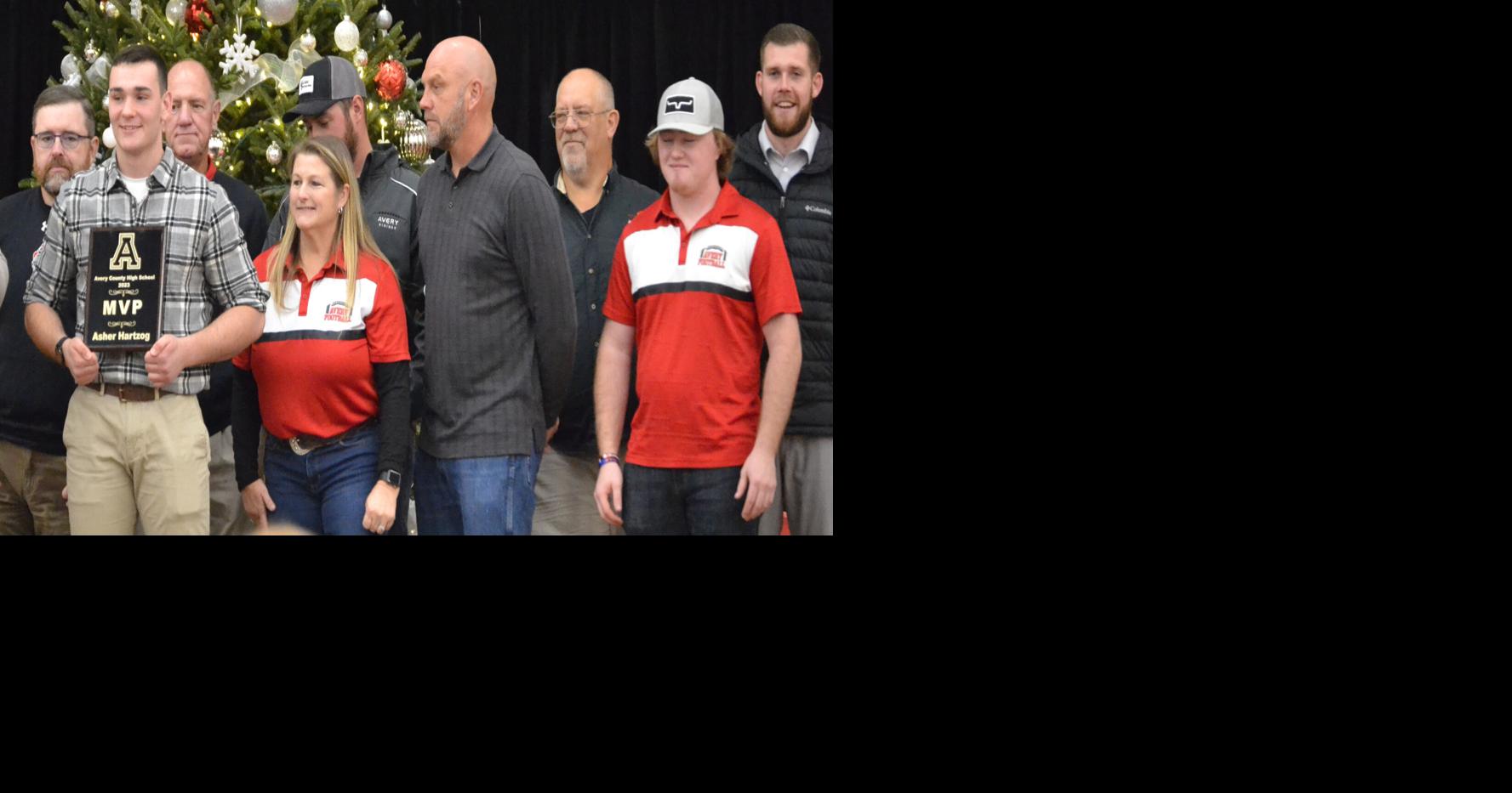 Avery Football celebrates 2023 season with awards ceremony | Sports ...