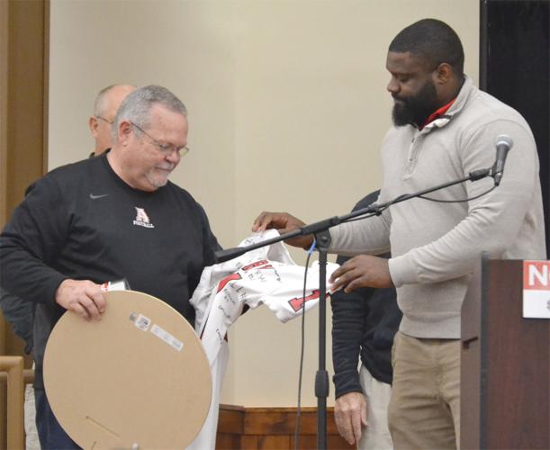 Avery Football celebrates 2023 season with awards ceremony | Sports ...