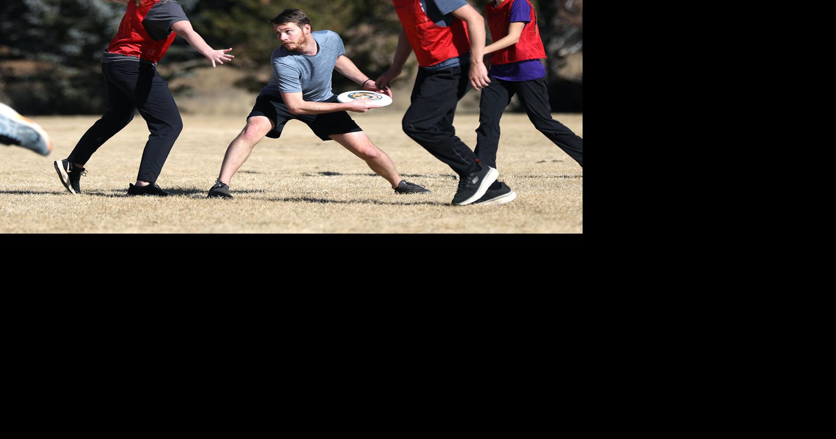 Ultimate Frisbee in Foxglenn Park | | azdailysun.com