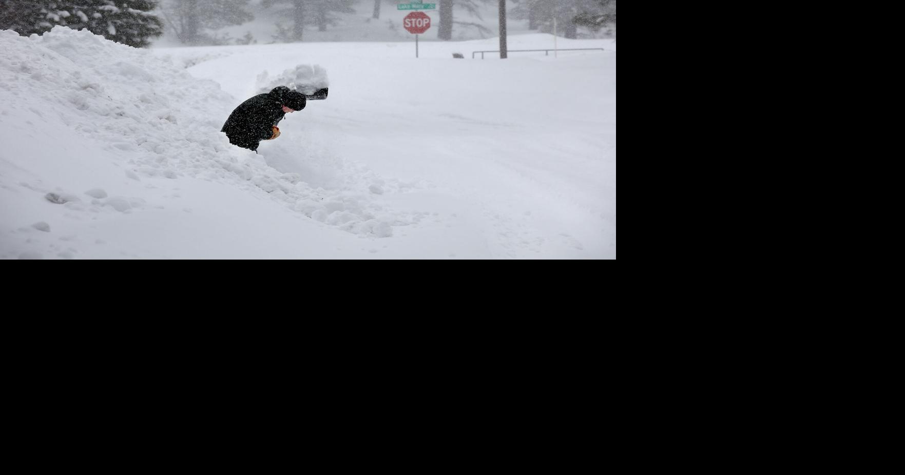 Ten Feet of Snow and Counting | | azdailysun.com