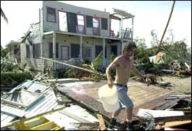 Hurricane Iris hits Belize; up to 20 feared dead as U.S.-chartered dive ...