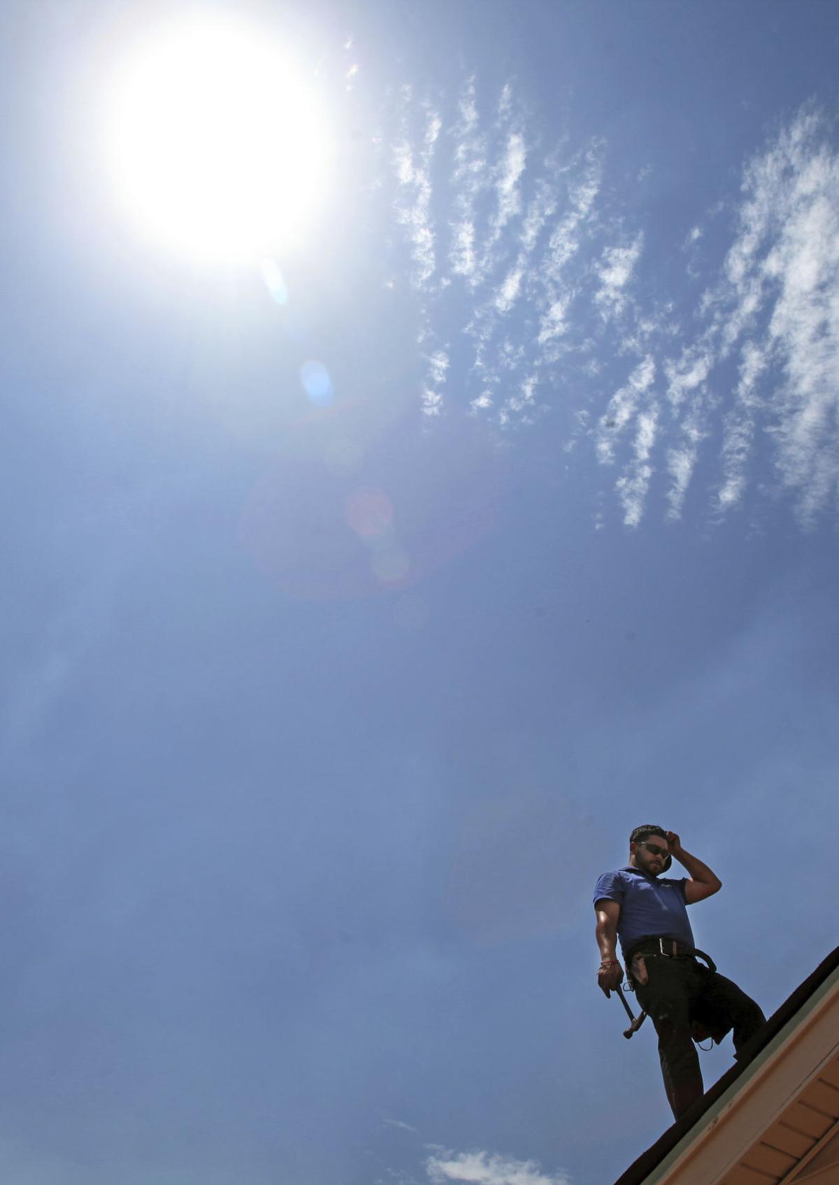 Photos: Scenes from a heat wave | National | azdailysun.com