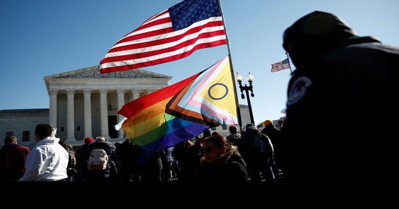 US Supreme Court hears major transgender rights case | | azdailysun.com