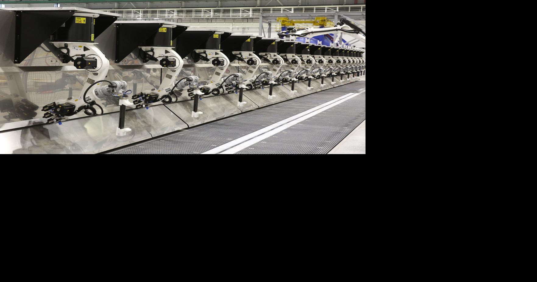 At Boeing’s 777X wing factory, robots get big jobs | National and ...