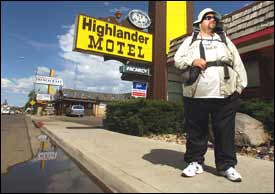 'Fat man walking' | | azdailysun.com