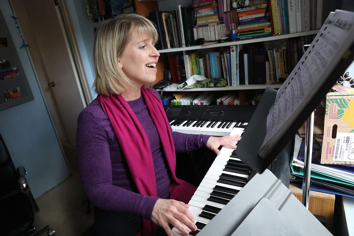 Sharing ‘Song Breaks’: Flagstaff High School teacher creates a year of ...