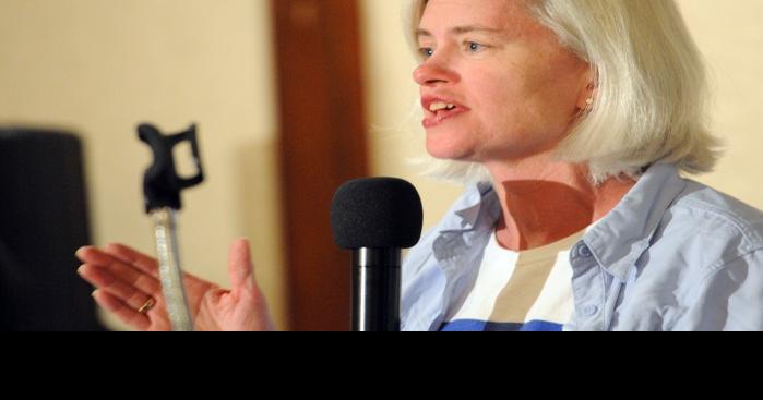 Nichols bests Robbins for Superior Court judge