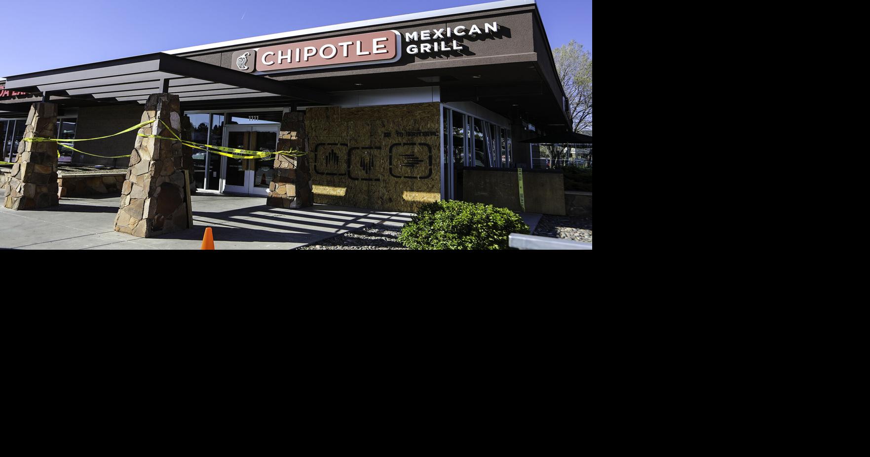 Multiple people hurt after car drives into Flagstaff Chipotle | Local ...