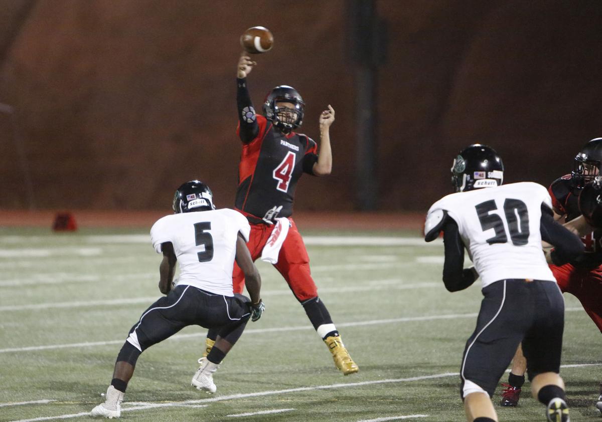 In its home opener, Coconino hands Youngker 20th straight loss, 27-14 ...