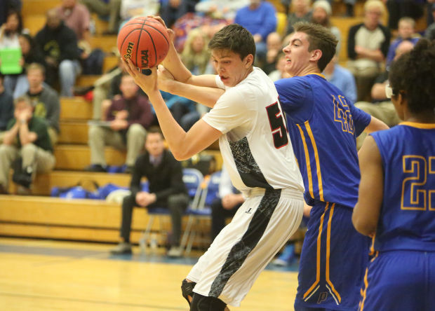 Coconino boys advance to section title game