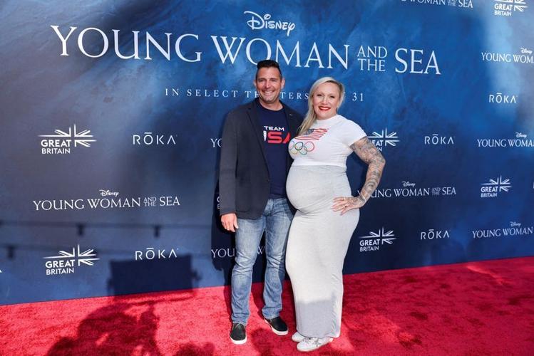 Pioneering English Channel swimmer celebrated in ‘Young Woman and the ...