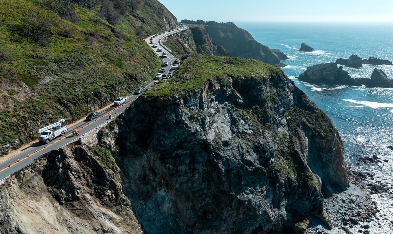 Highway 1 collapse in Big Sur caused by weather, waves, gravity ...