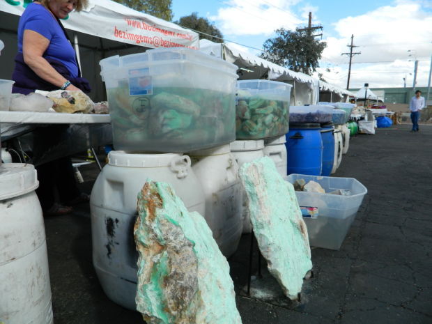 A visit to Tucson Gem and Mineral Show | | azdailysun.com