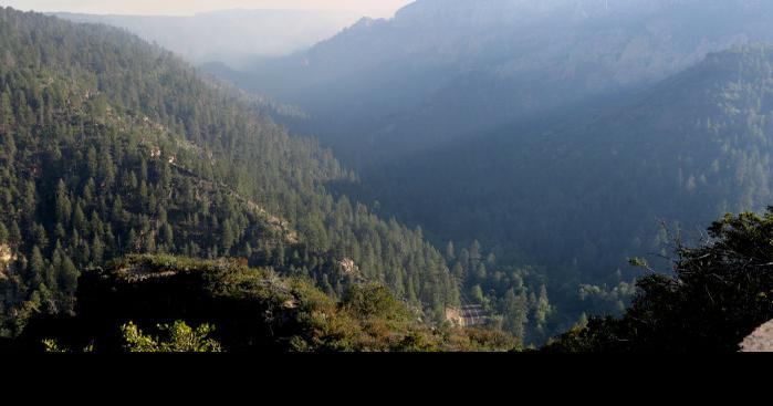 Fire season gets serious: Oak Creek Canyon blaze forces evacuations ...