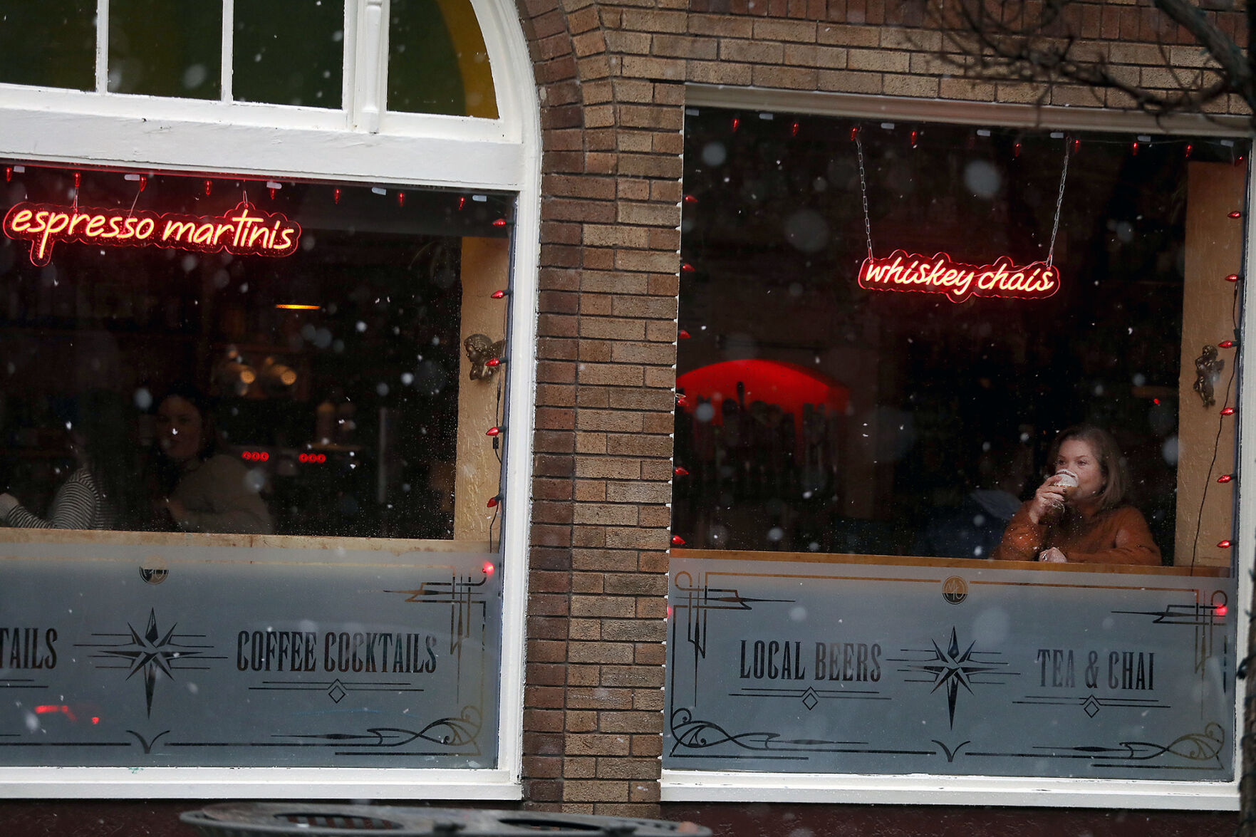Gallery: Old Man Winter makes way Flagstaff as 1st snowstorm of season ...