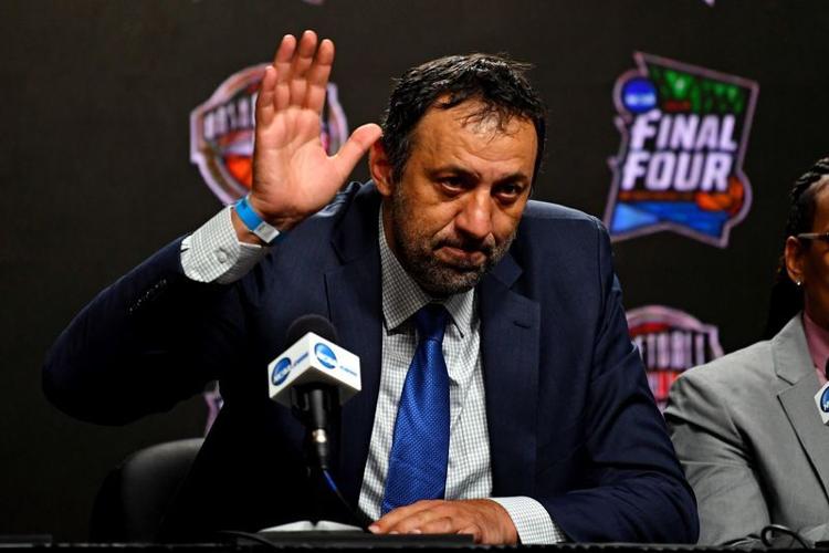 Hall of Famer Vlade Divac breaks hip in motorcycle crash | | azdailysun.com