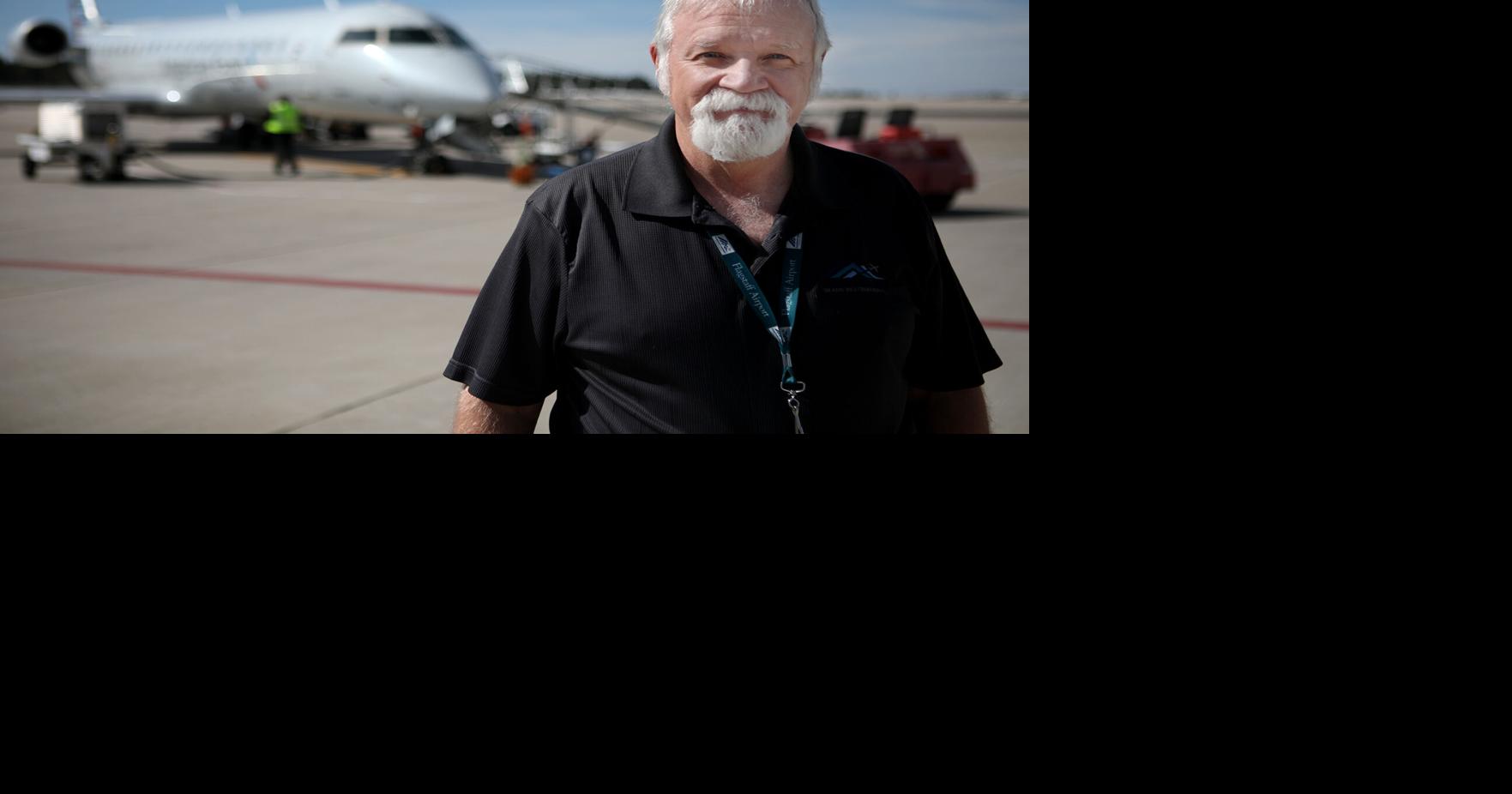 Flagstaff's airport director Barney Helmick poised to retire | Local ...