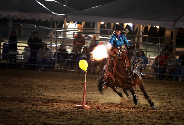 Gallery: Flagstaff Pro Rodeo kicks off for weekend at Fort Tuthill ...