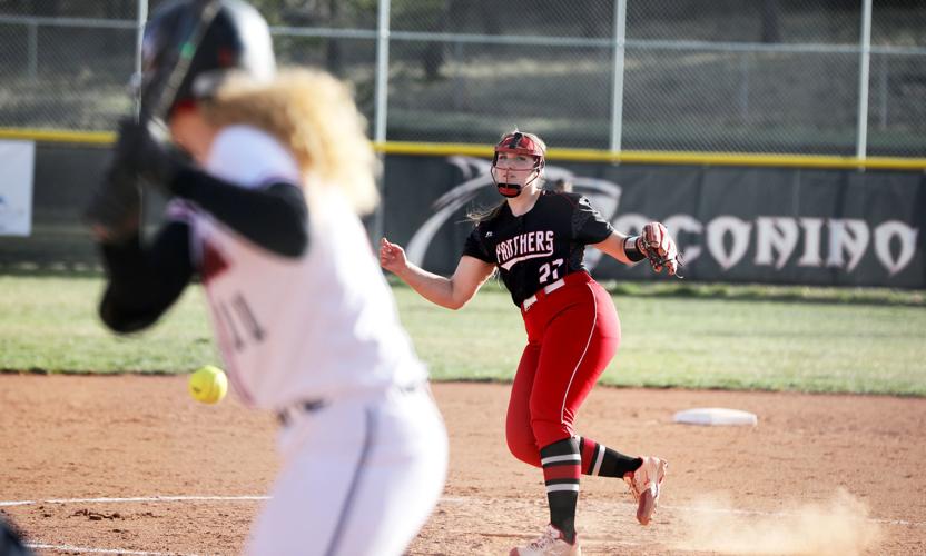 Snopek wins Daily Sun softball athlete of the year award | Local News ...