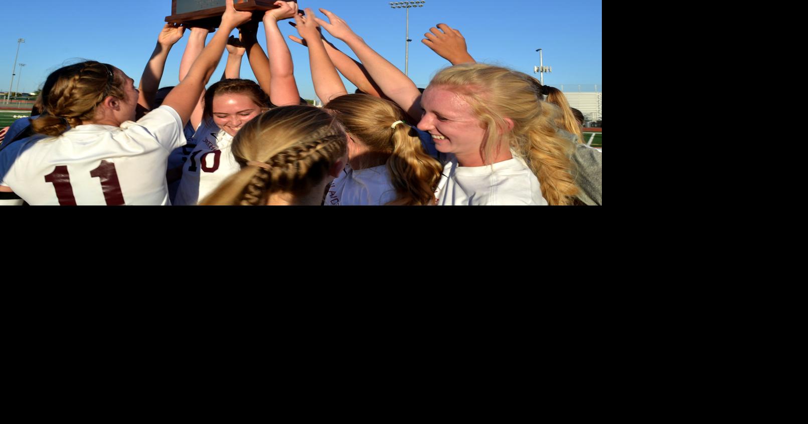 NPA girls soccer finishes perfect season with 2A state title | Local ...
